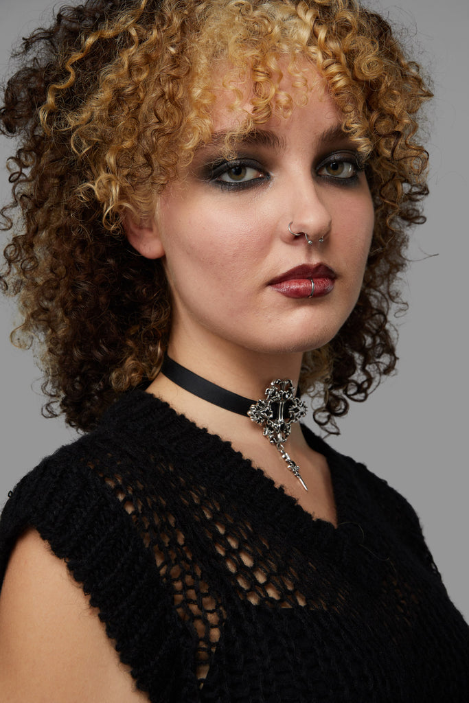 Gothic Choker – Dangerfield