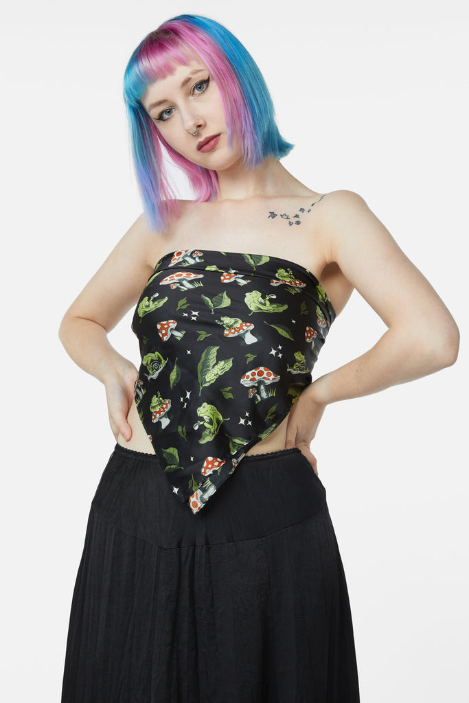 Frog Friends Satin Scarf – Dangerfield