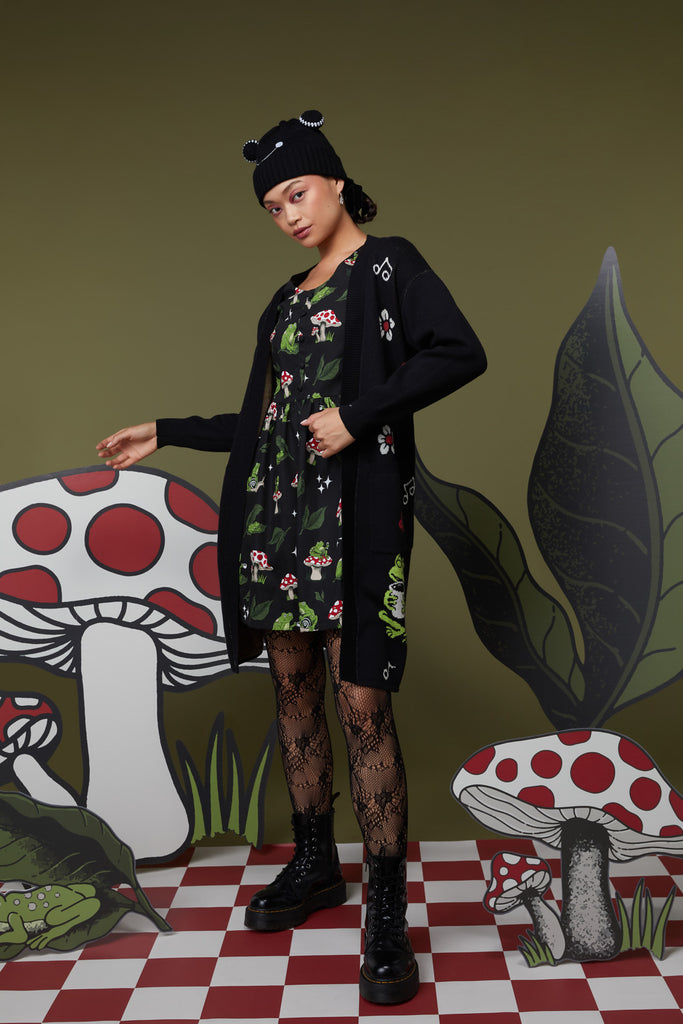 Froggy Picnic Cardigan – Dangerfield