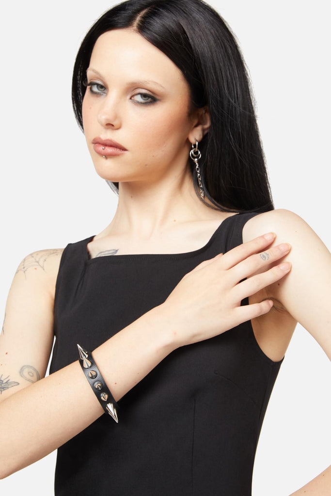 Single Spike Cuff – Dangerfield