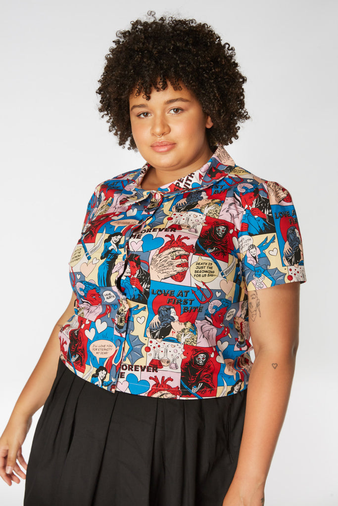 Dangerfield - Love At First Bite Blouse Curve