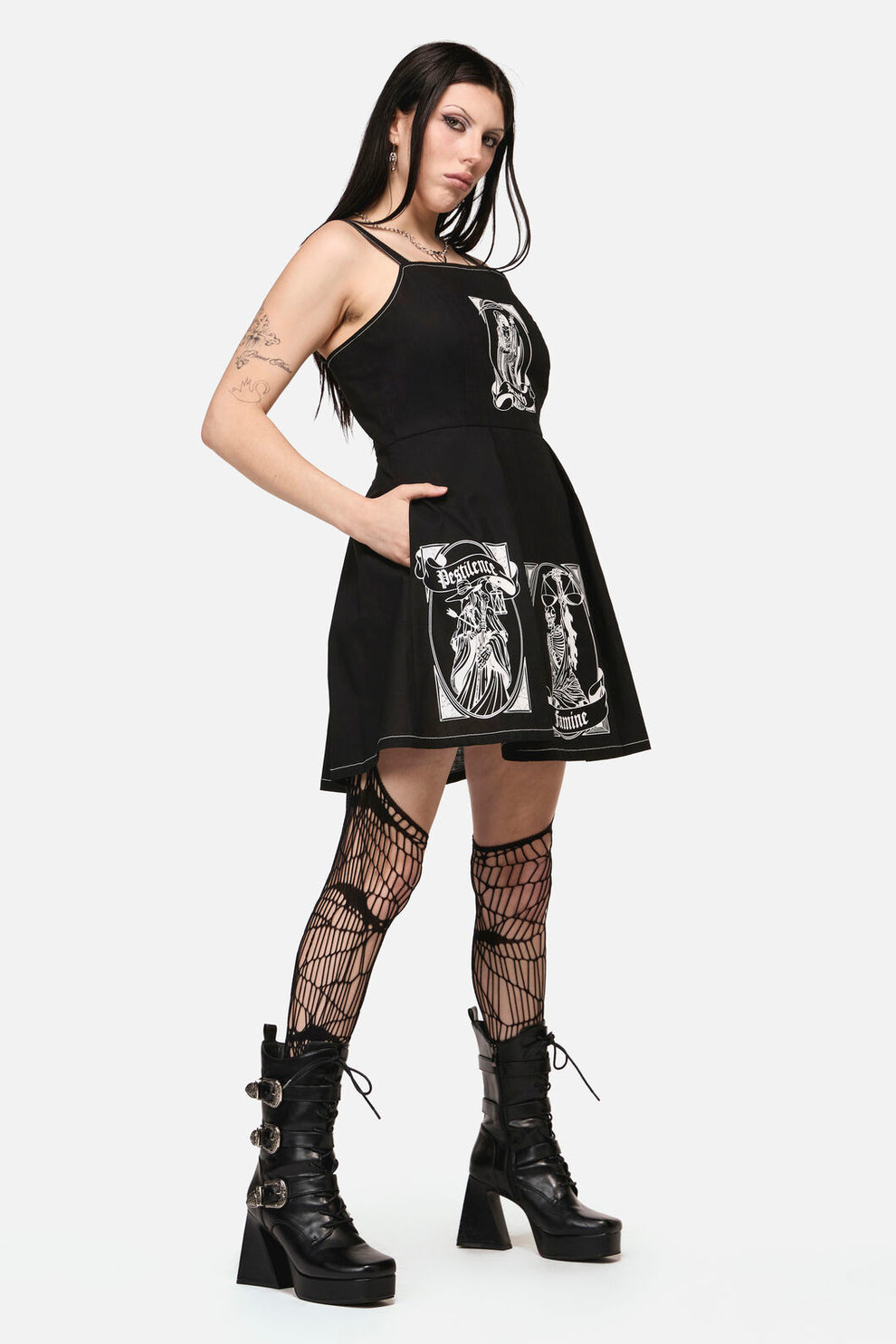 Stamped Goth Trim Dress – Dangerfield
