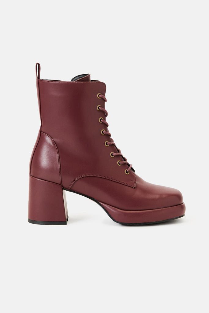 Plum Platform Lace Up Boot – Dangerfield