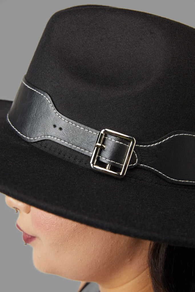Large Buckle Hat – Dangerfield